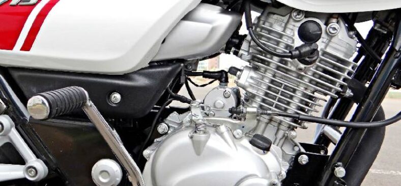 Bajaj V15 Price in Bangladesh is very good in 2024